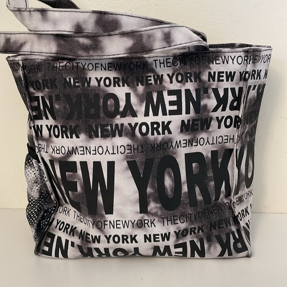 Robin Ruth | Bags | Robin Ruth Original Tote | Poshmark